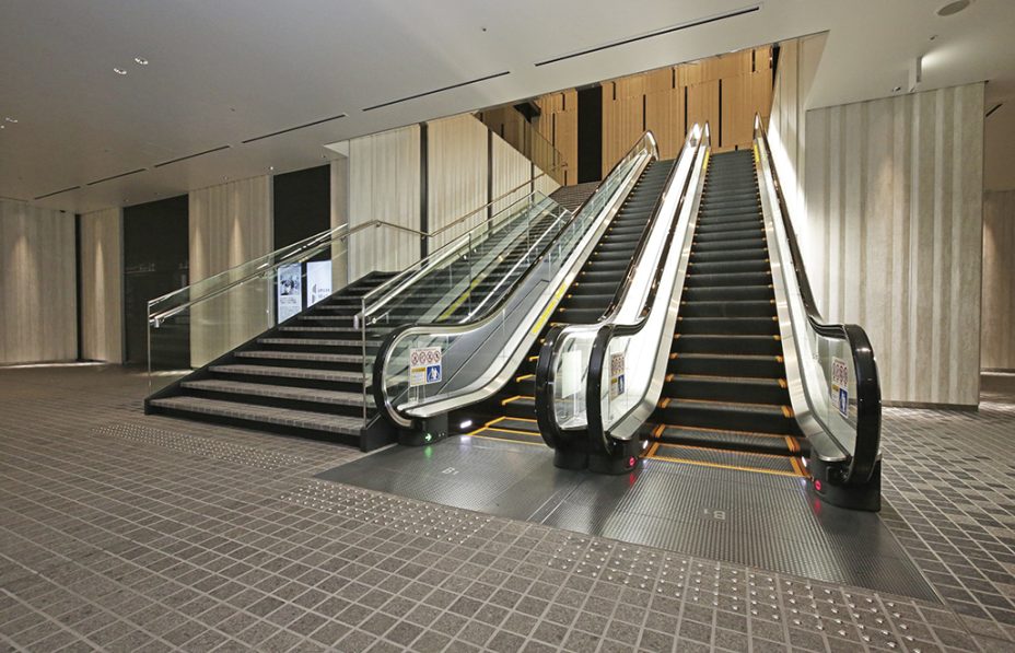 大阪梅田ツインタワーズ・サウス - fujitec